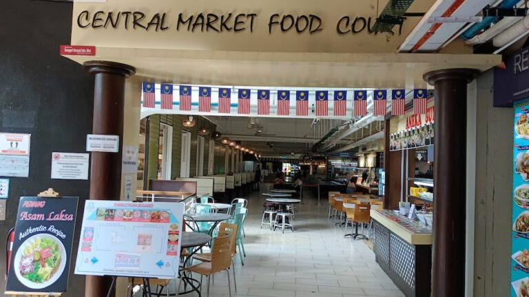 Central Market Kuala Lumpur Review | Pasar Seni (2025)